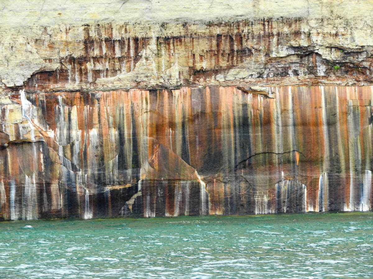 Solve Pictured Rocks NL What do you see? jigsaw puzzle online with 63 ...