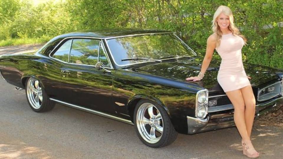 Solve 66 GTO jigsaw puzzle online with 120 pieces