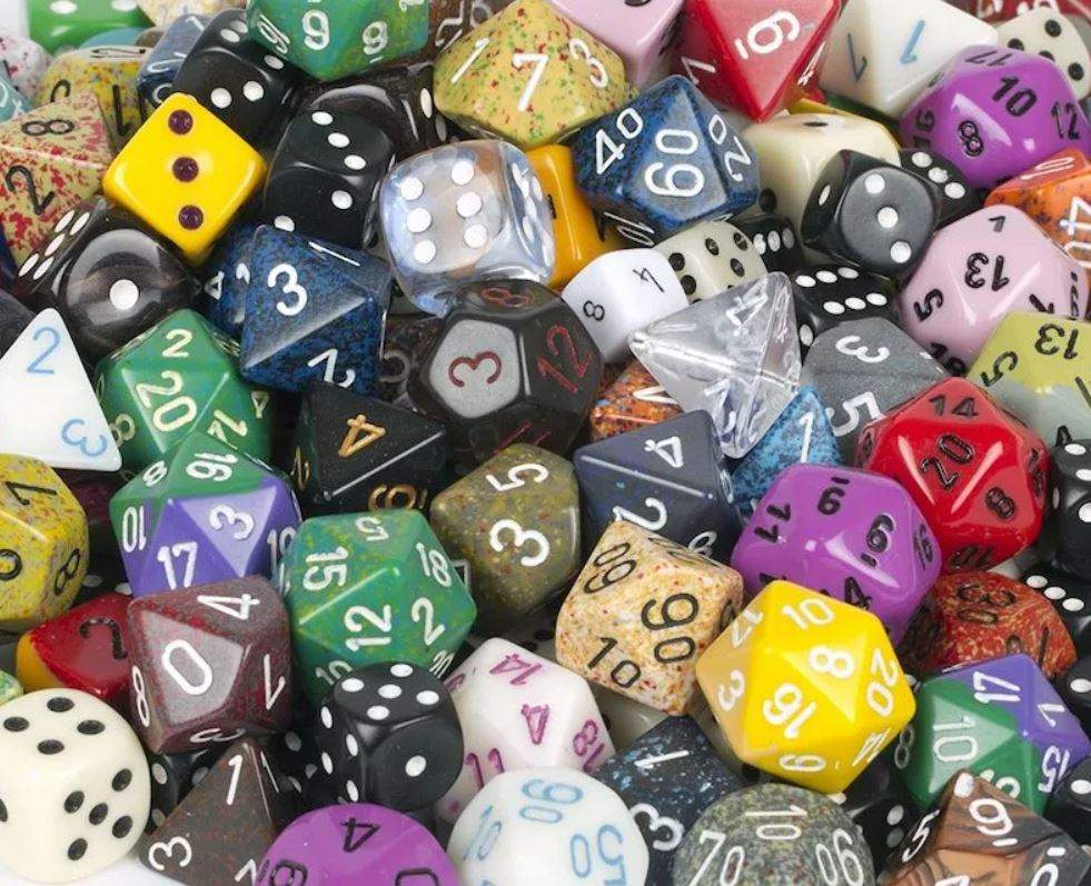 Solve DICE jigsaw puzzle online with 224 pieces