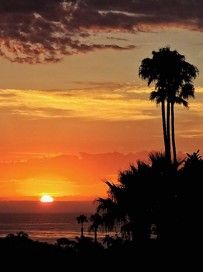 Solve Setting Sun jigsaw puzzle online with 35 pieces