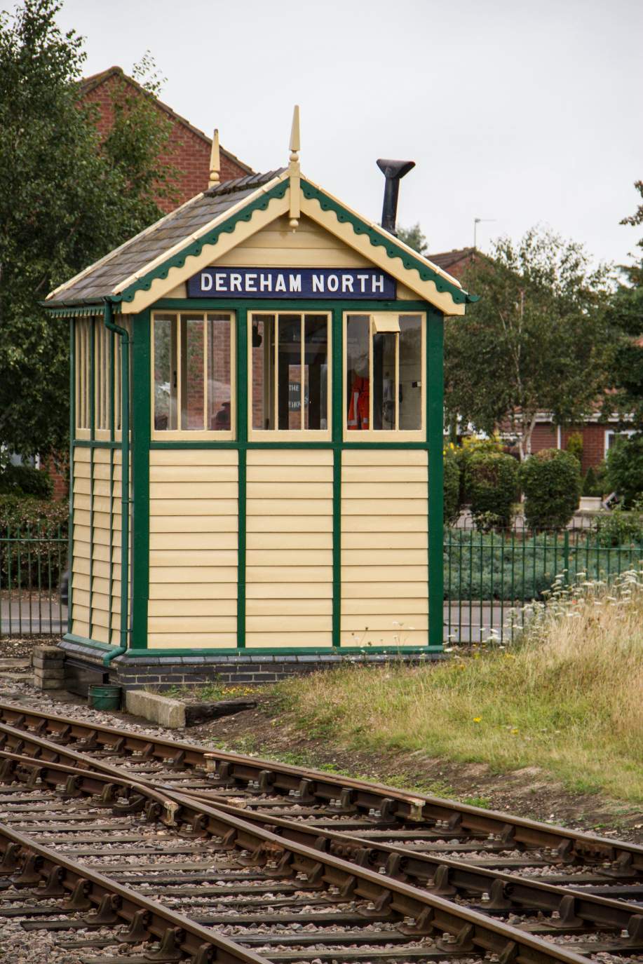 Solve Mid-Norfolk Railway 11-08-2016 dereham north signal box 01 jigsaw ...