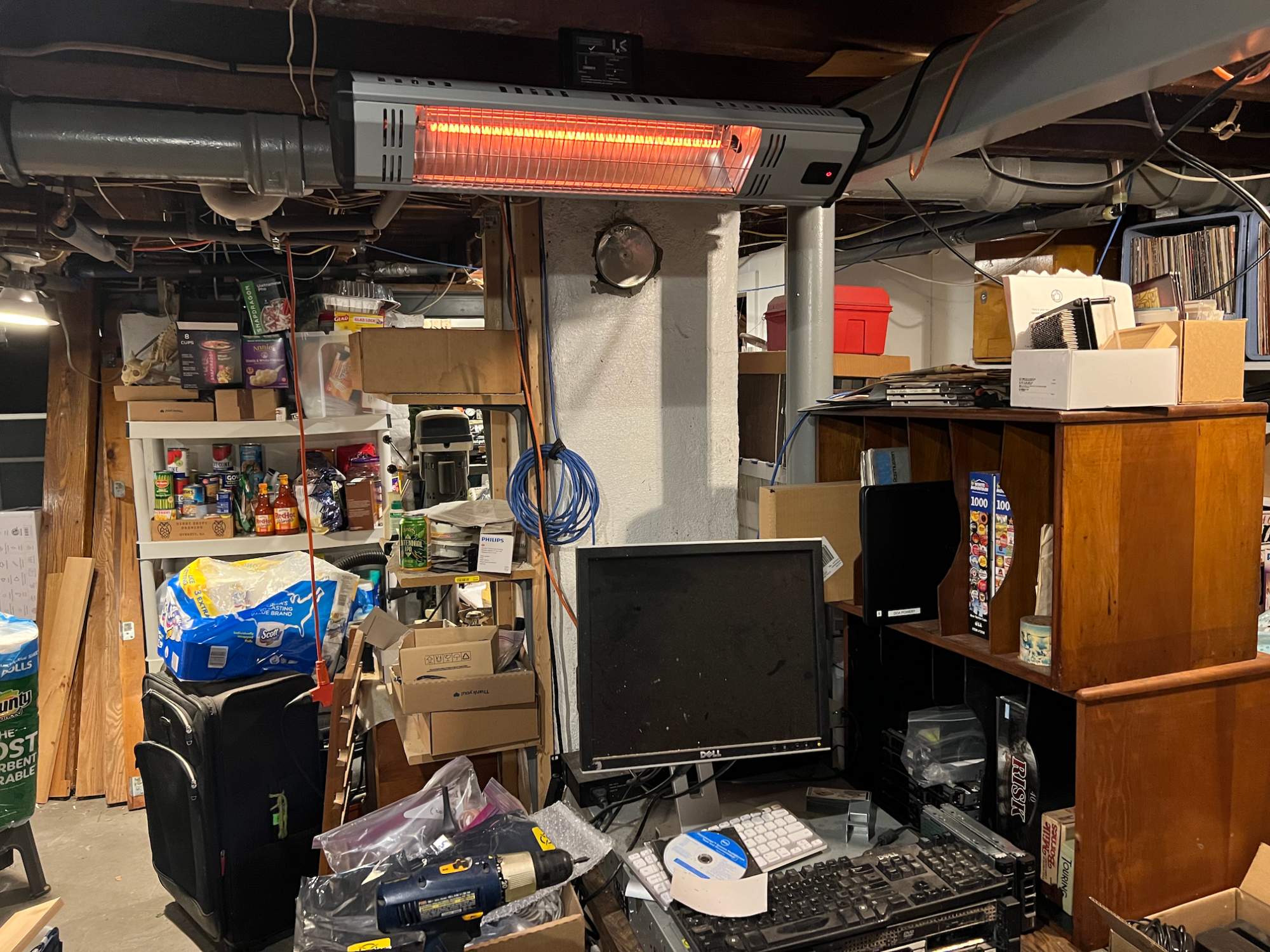 Solve Messy Basement jigsaw puzzle online with 300 pieces