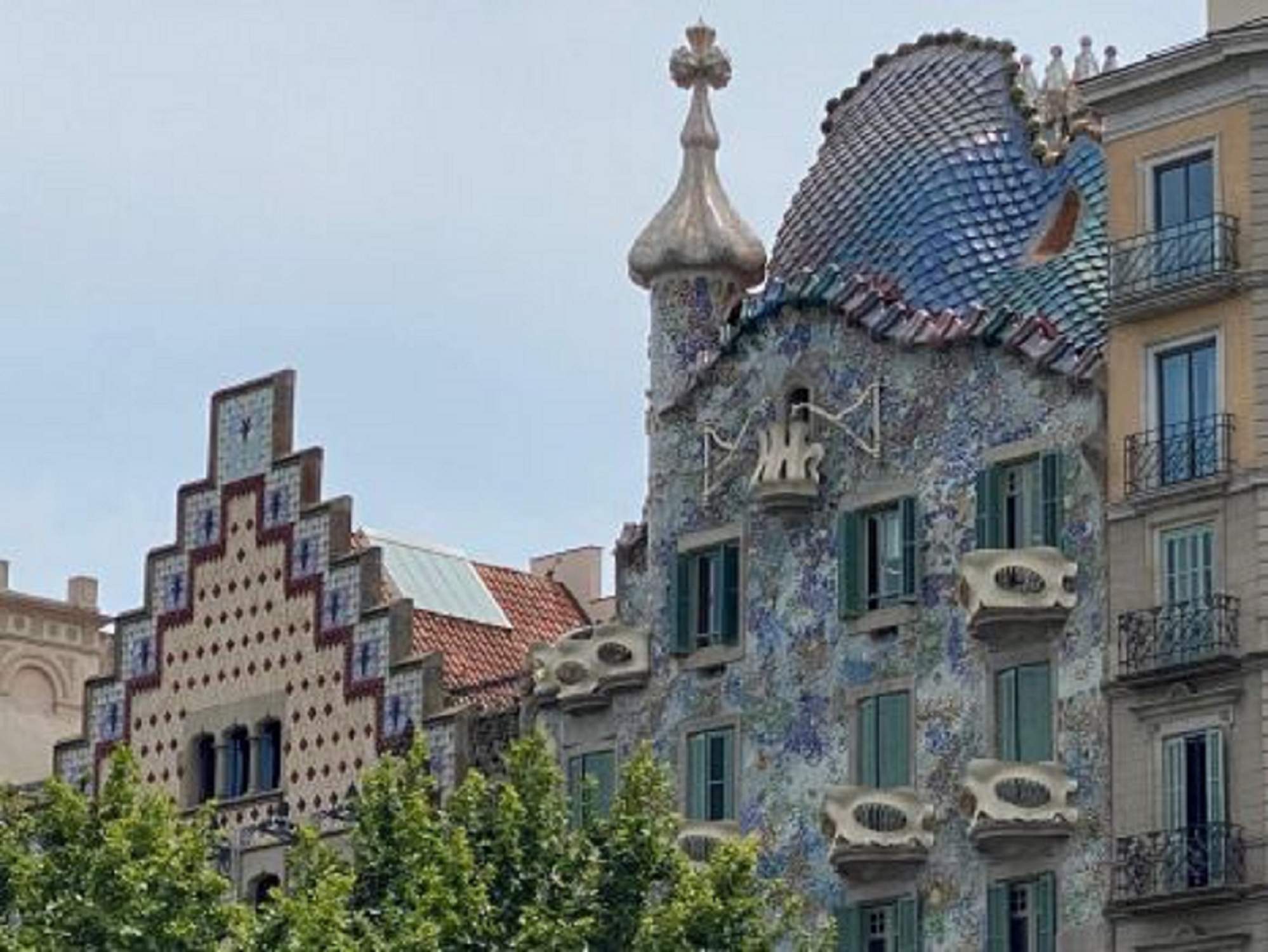 Solve Antoni Gaudi the great architect and visionary jigsaw puzzle ...