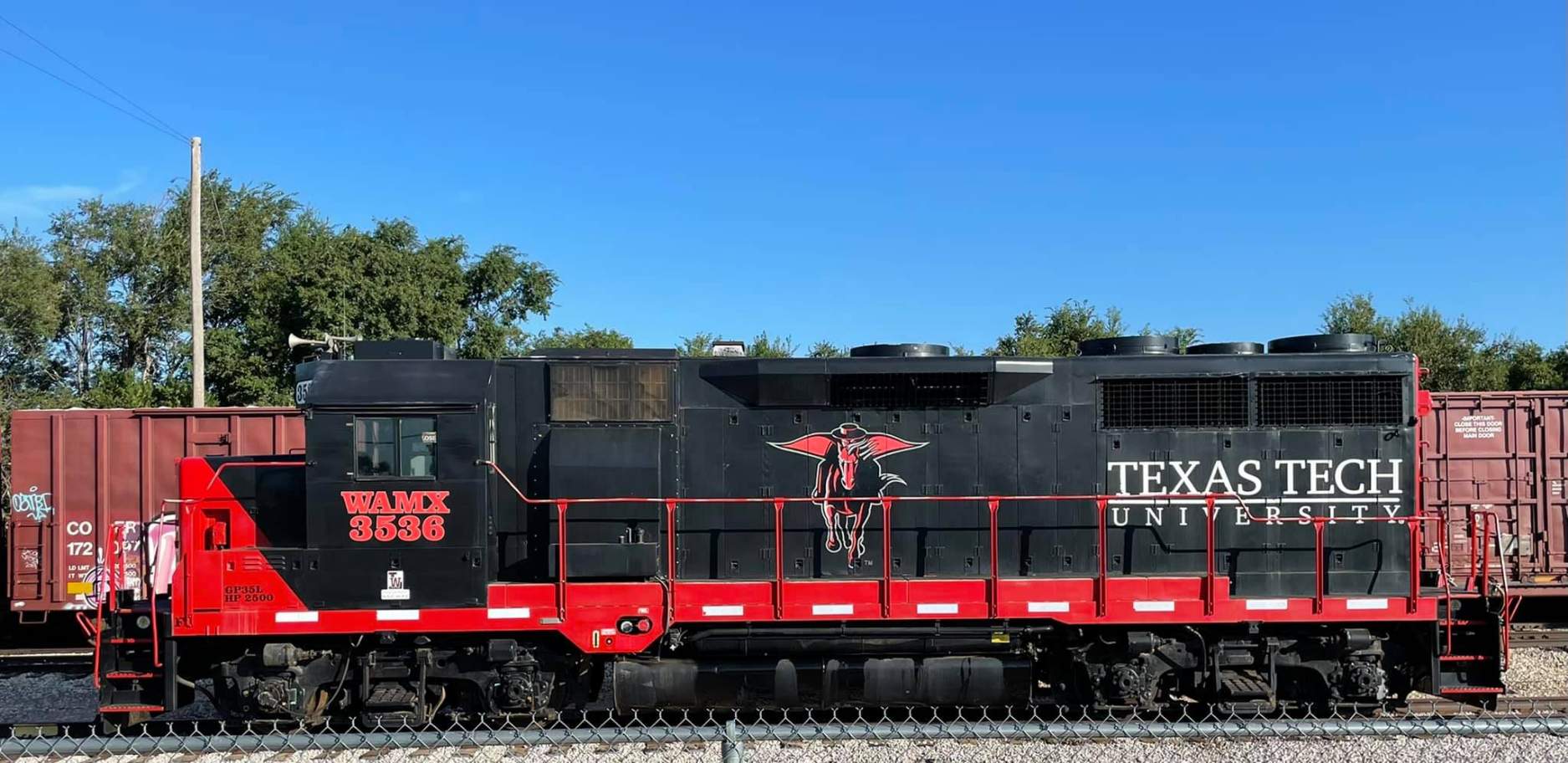 Solve tx tech loco jigsaw puzzle online with 105 pieces