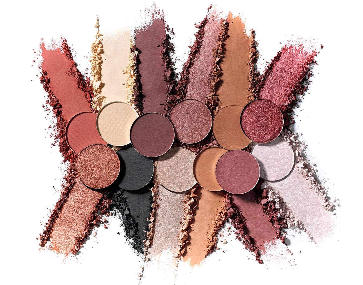 Solve Eyeshadow texture Photography jigsaw puzzle online with 414 pieces