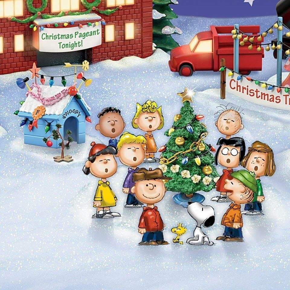 Solve Peanuts Gang Singing Carols jigsaw puzzle online with 81 pieces