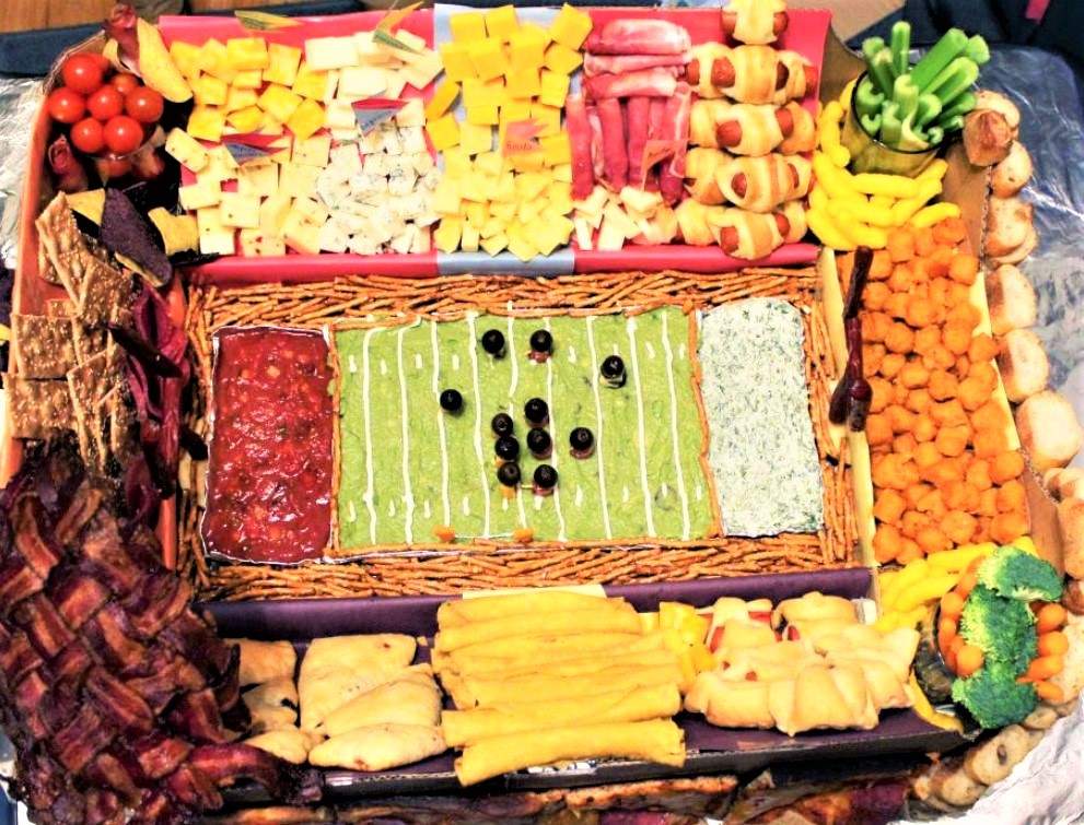 Solve Edible Football Stadium jigsaw puzzle online with 108 pieces