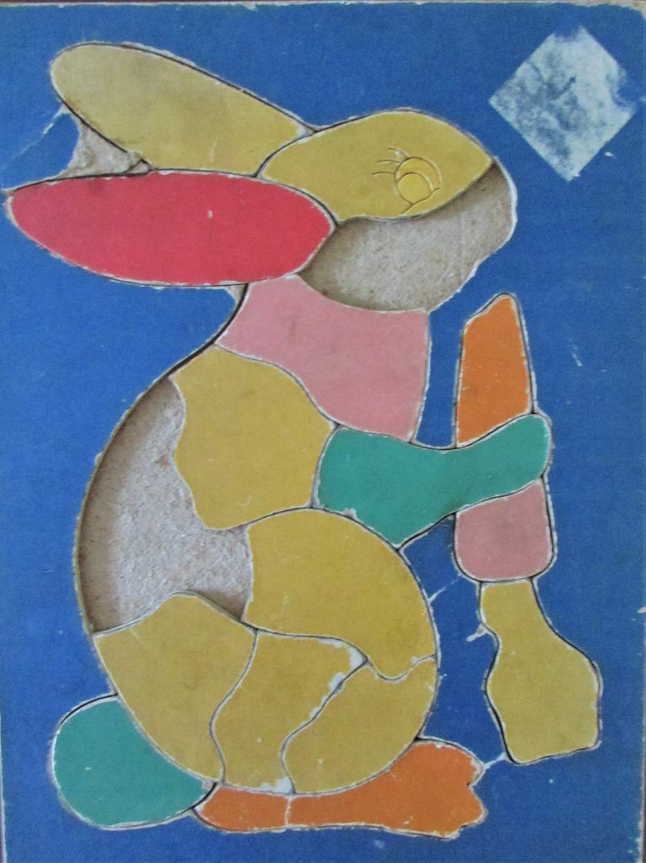 Solve Funny Bunny Puzzle jigsaw puzzle online with 70 pieces