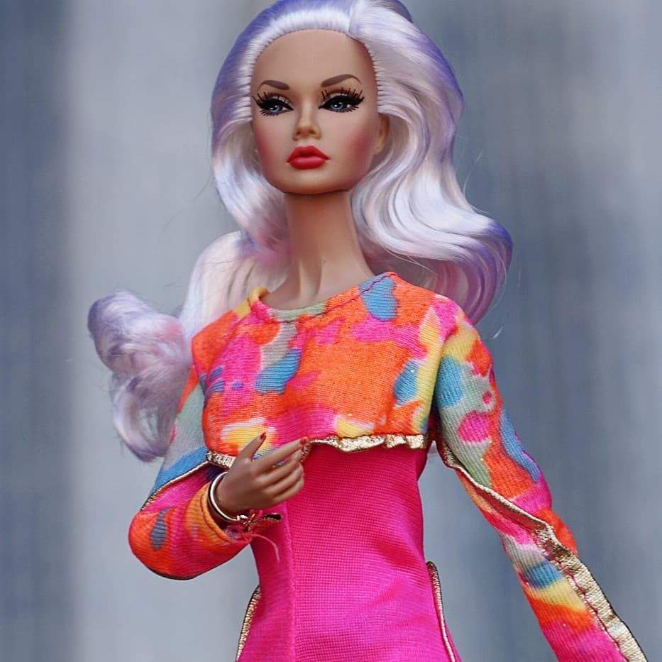 Solve Neon Barbie jigsaw puzzle online with 240 pieces