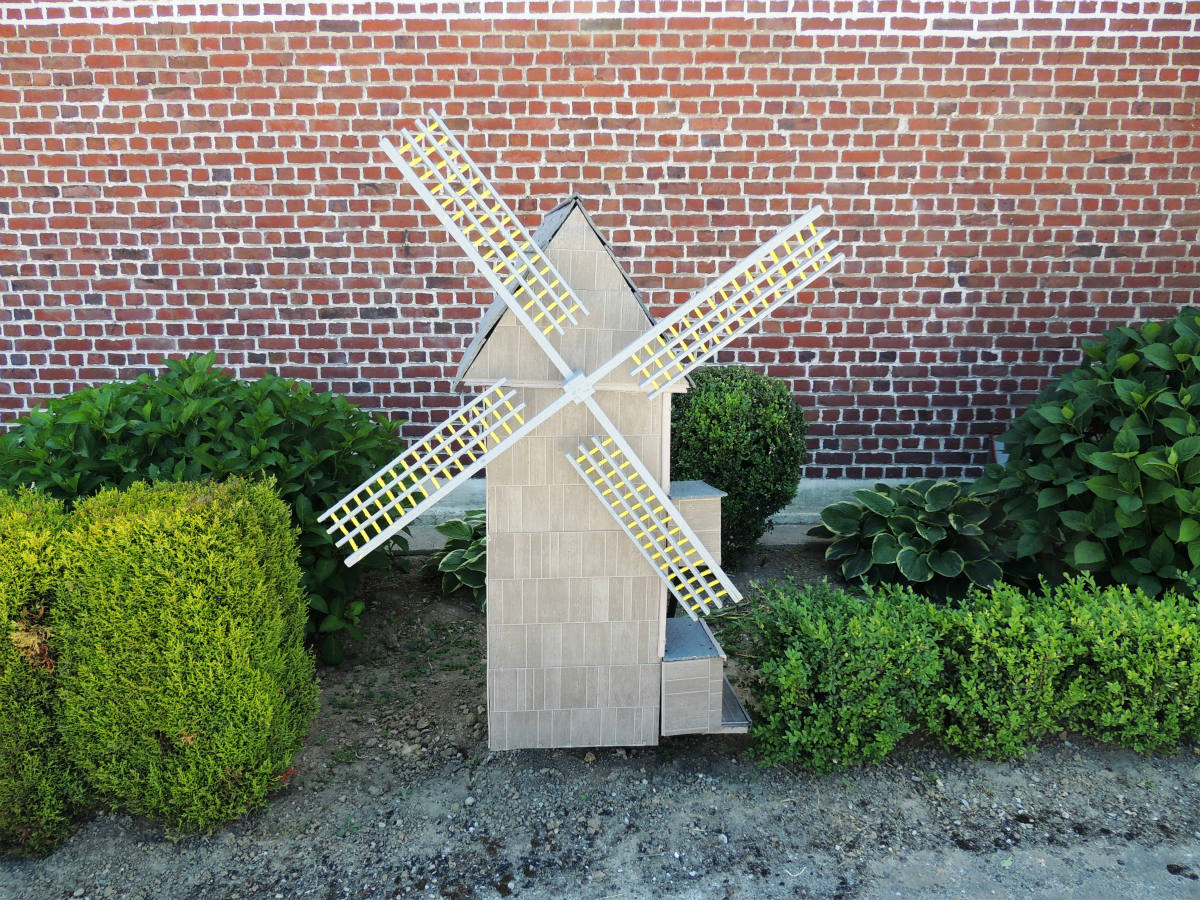 Solve 18 jigsaw puzzle online with 108 pieces