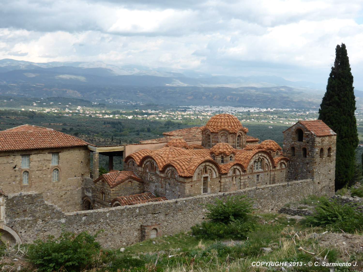 Solve GREECE – Mystras – The Metropolis – Agios Demetrios Cathedral ...