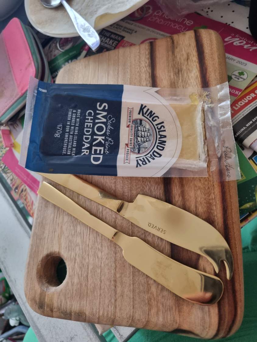 Solve Cheese Board jigsaw puzzle online with 30 pieces