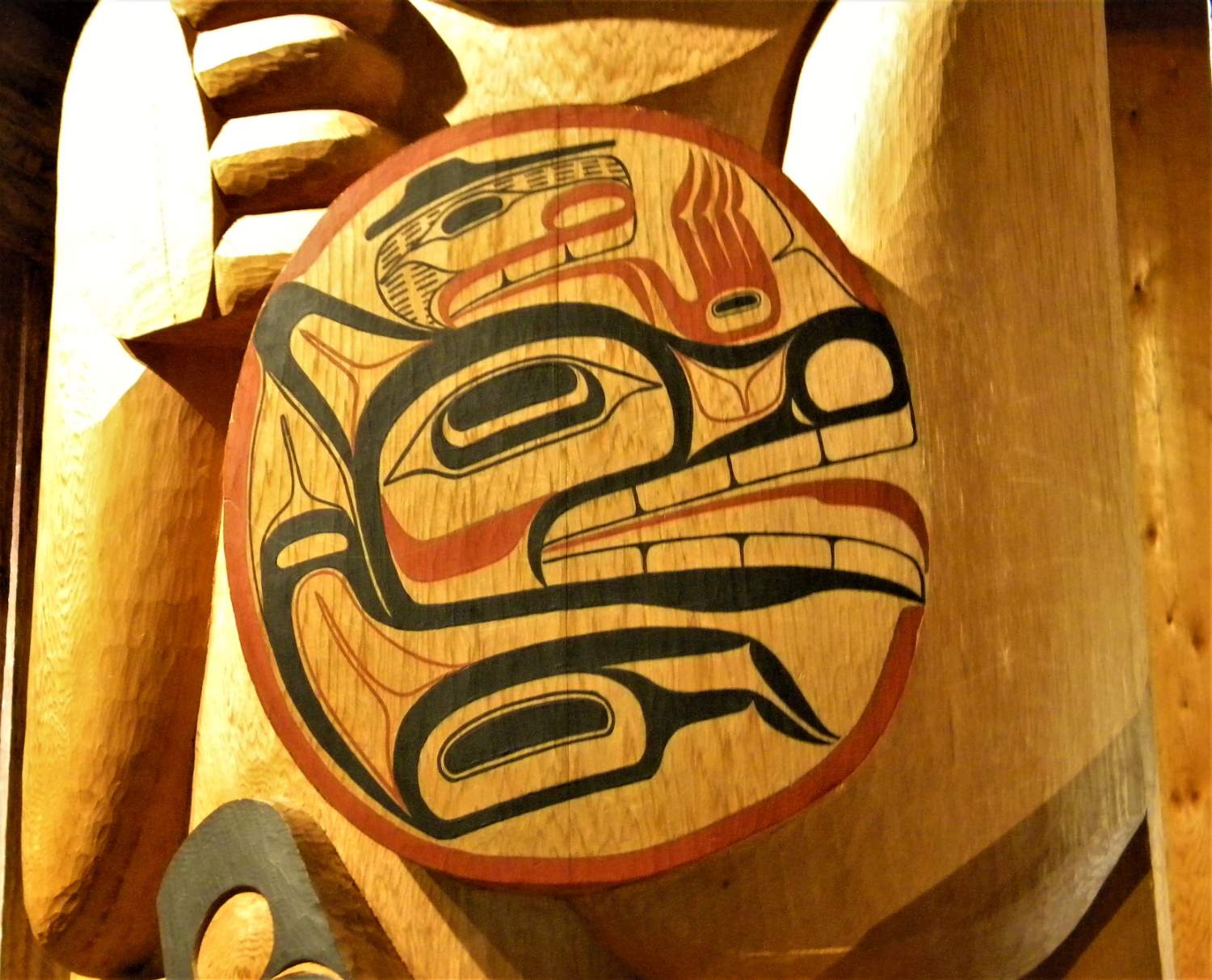 Solve Tlingit totem, AK Native Heritage Center, Anchorage AK jigsaw ...