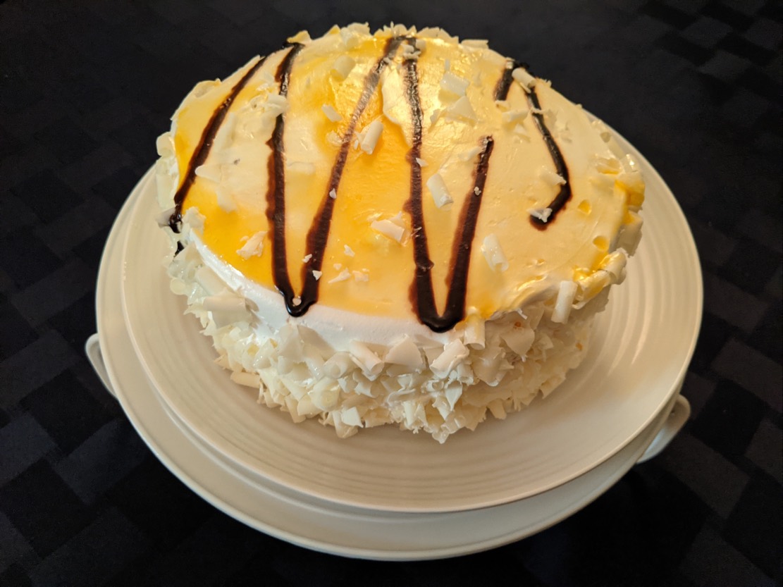 Solve Mango cake jigsaw puzzle online with 35 pieces