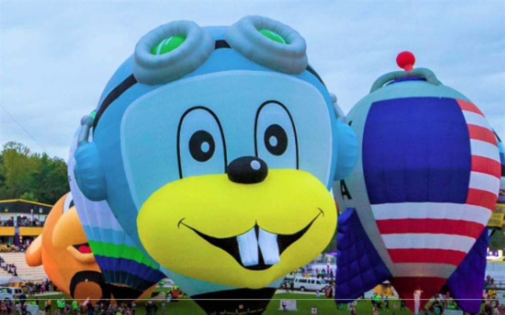 Solve Rocky the Flying Squirrel? Hot Air Balloon jigsaw puzzle online ...