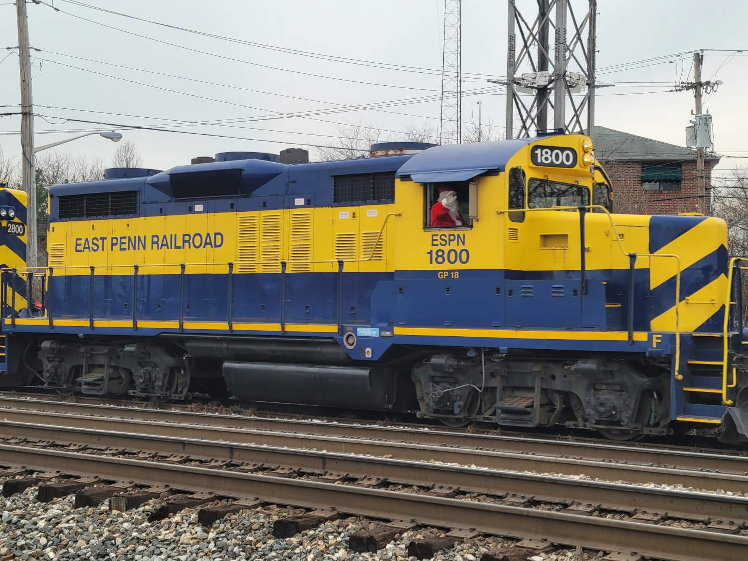 Solve Santa's sleigh - GP18 ESPN 1800 jigsaw puzzle online with 80 pieces