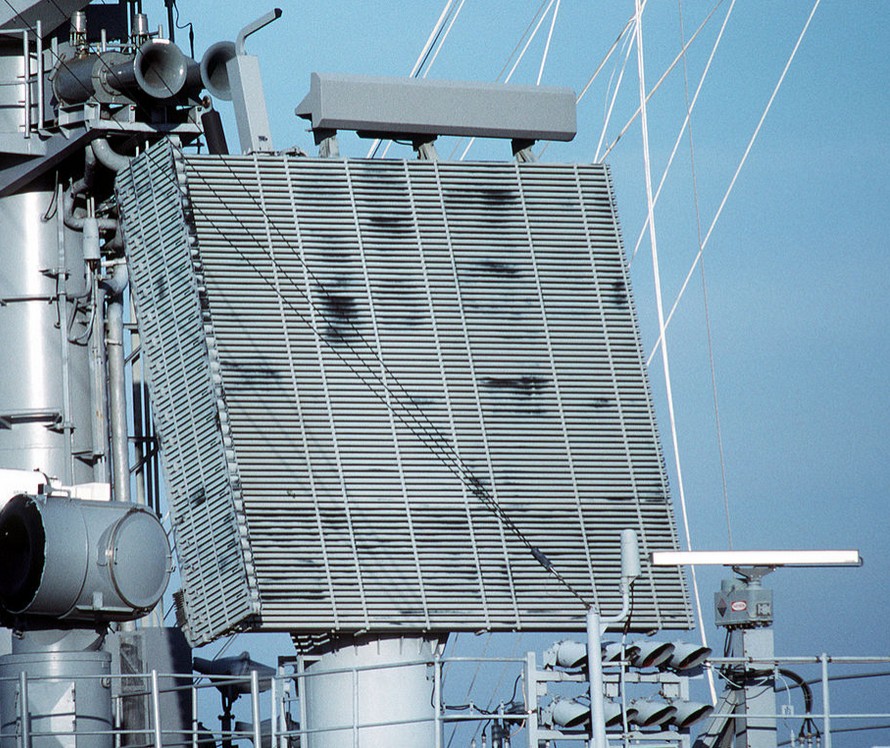 Solve SPS 48 Radar, view of the antenna jigsaw puzzle online with 168 ...