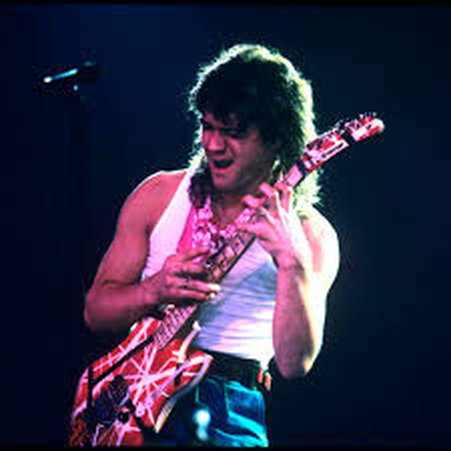 Solve Eddie Van Halen jigsaw puzzle online with 576 pieces