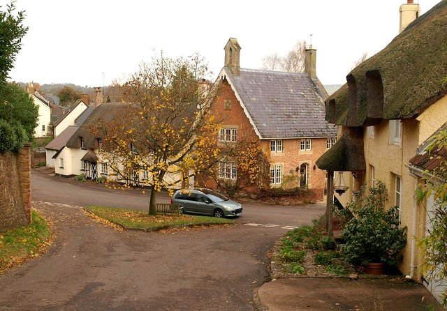 Solve The village of Halse, Somerset. Photo by Derek Harper jigsaw ...