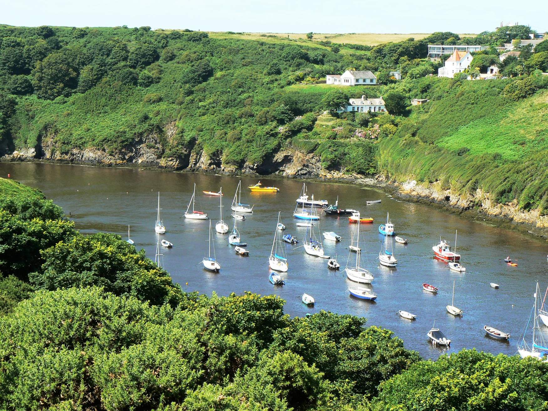 Solve River at Solva, Wales jigsaw puzzle online with 154 pieces