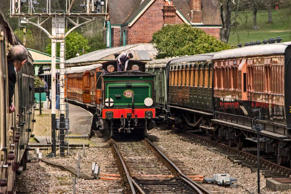 Solve bluebell railway 11-04-2014 c class 592 592 built 1902 at ...