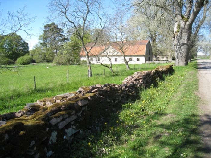 Solve jaro... spring... jigsaw puzzle online with 88 pieces