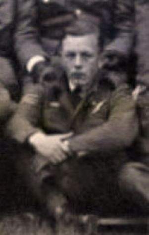 Solve Maurice Charles Pearman jigsaw puzzle online with 28 pieces