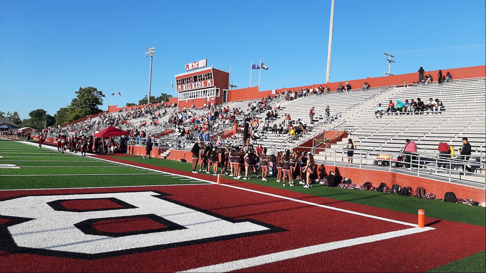 Solve Muskegon Big Reds Hackley Stadium jigsaw puzzle online with 144 ...