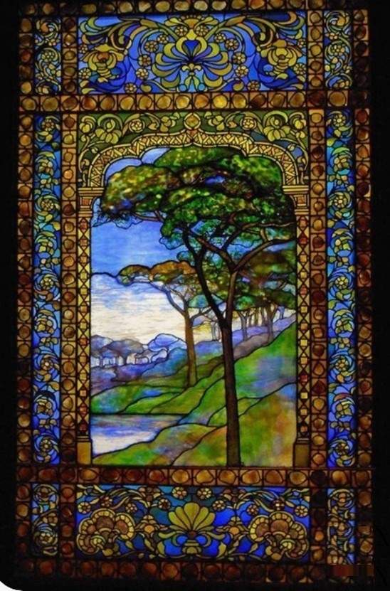 Solve Another Tiffany Beauty jigsaw puzzle online with 126 pieces