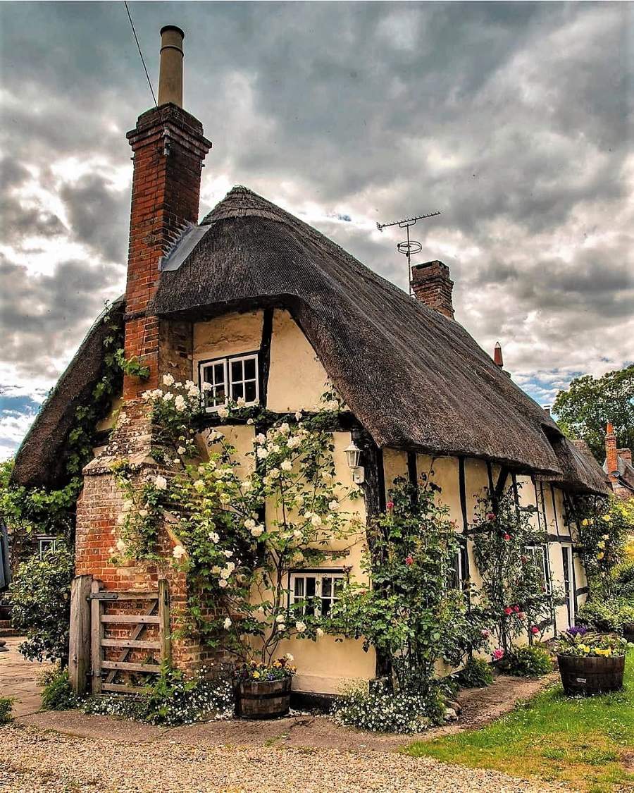 Solve My kind of home.. jigsaw puzzle online with 42 pieces