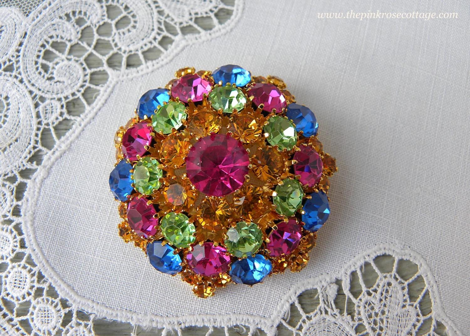 Solve A Bright Sparkly Bling jigsaw puzzle online with 54 pieces